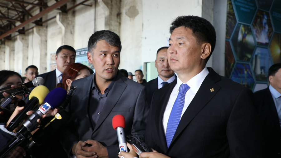 Ерөнхий сайд “Эрдэнэт шинжлэх ухаан технологийн парк” ийн үйл ажиллагаатай танилцлаа Eguur Mn