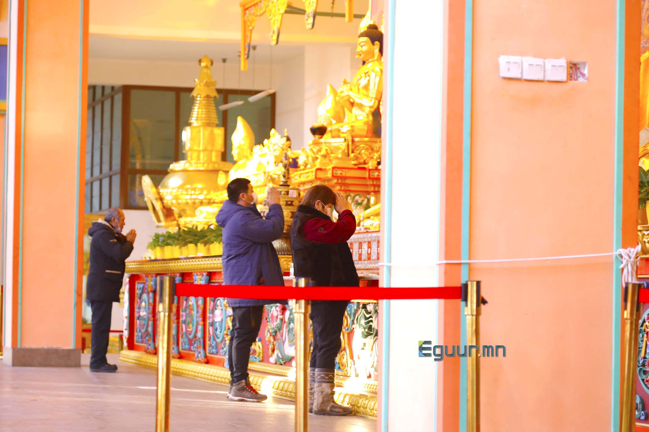 Үс засуулбал сайн нөхөртэй нөхөрлөнө - Eguur.MN