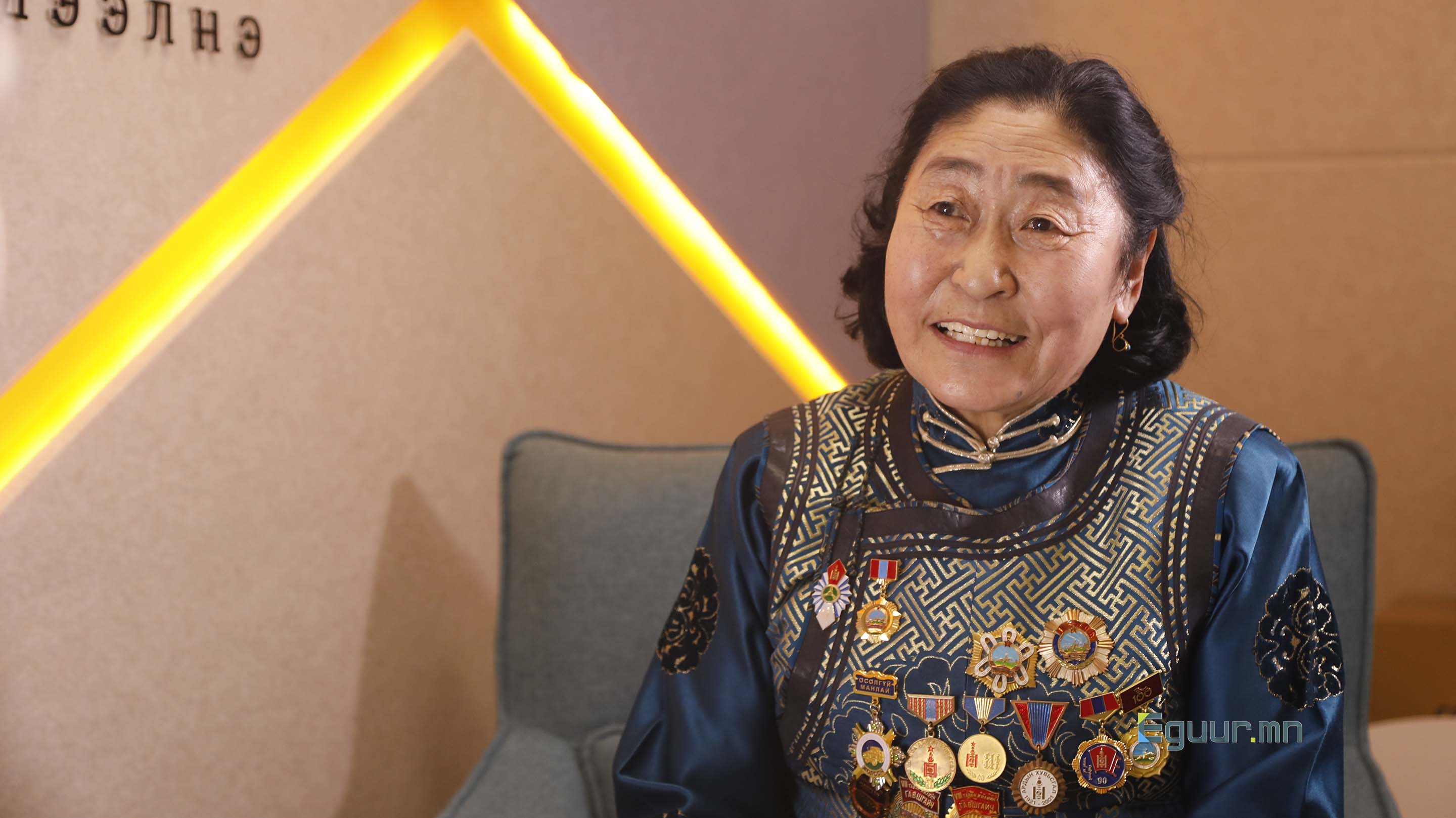 Гавьяат тээвэрчин В.Бадамдоо: Амаржихдаа ч улсын ажлыг цалгардуулахгүй гэсэндээ 45 хоноод ...