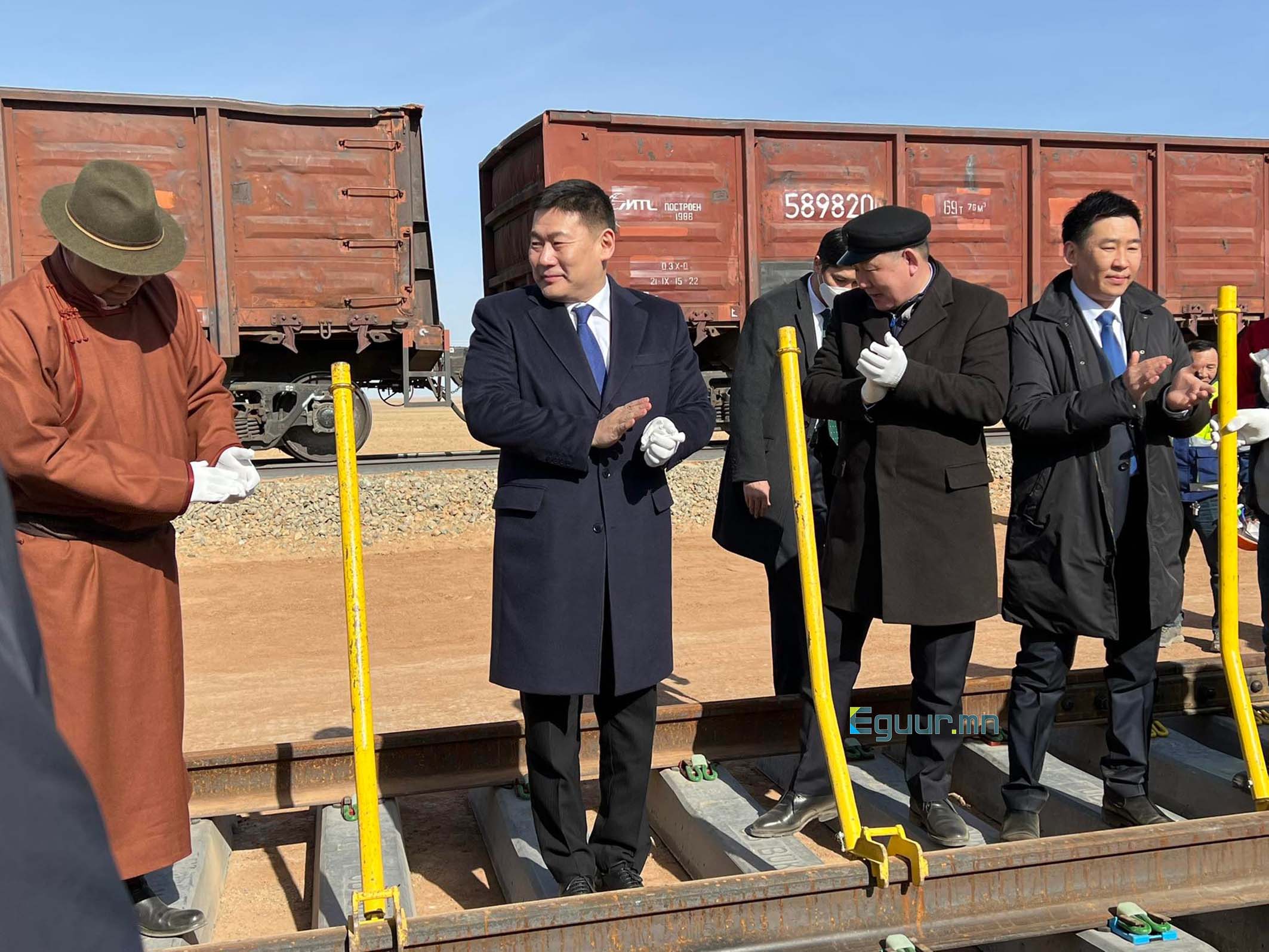 СУРВАЛЖИЛГА Зүүнбаян Хангийн төмөр зам Монголын эдийн засгийг өсгөх