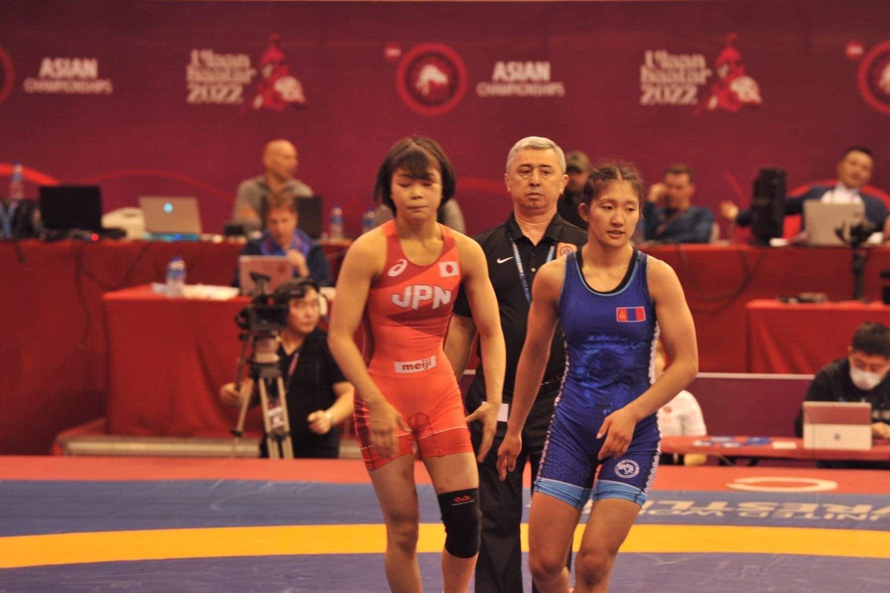 Б.Хулан: Би их шартай болохоор ялагдаад уйлчихсан - Eguur.MN