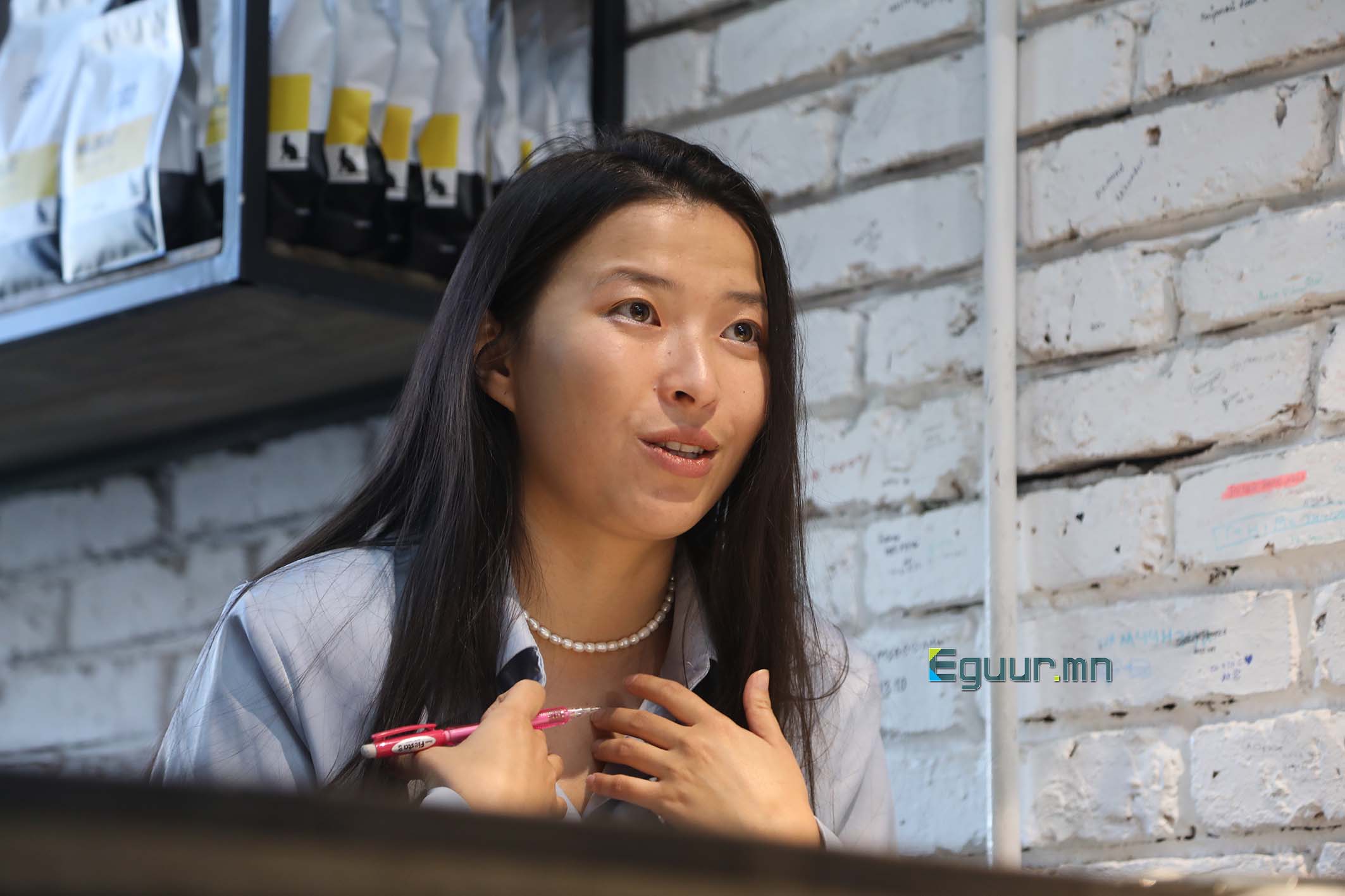 М.Амина: Арт шоугаар контемпорарид хүрэхээс өмнөх “хугарал”-ын үеийг онцолно - Eguur.MN