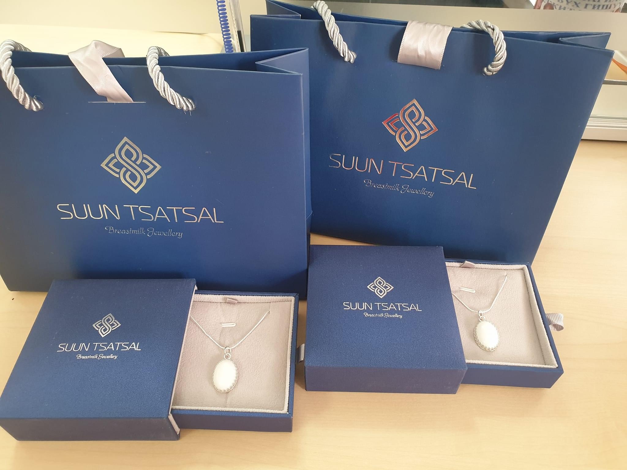 Эхийн сүүгээр үнэт эдлэл урлаж байна - Eguur.MN