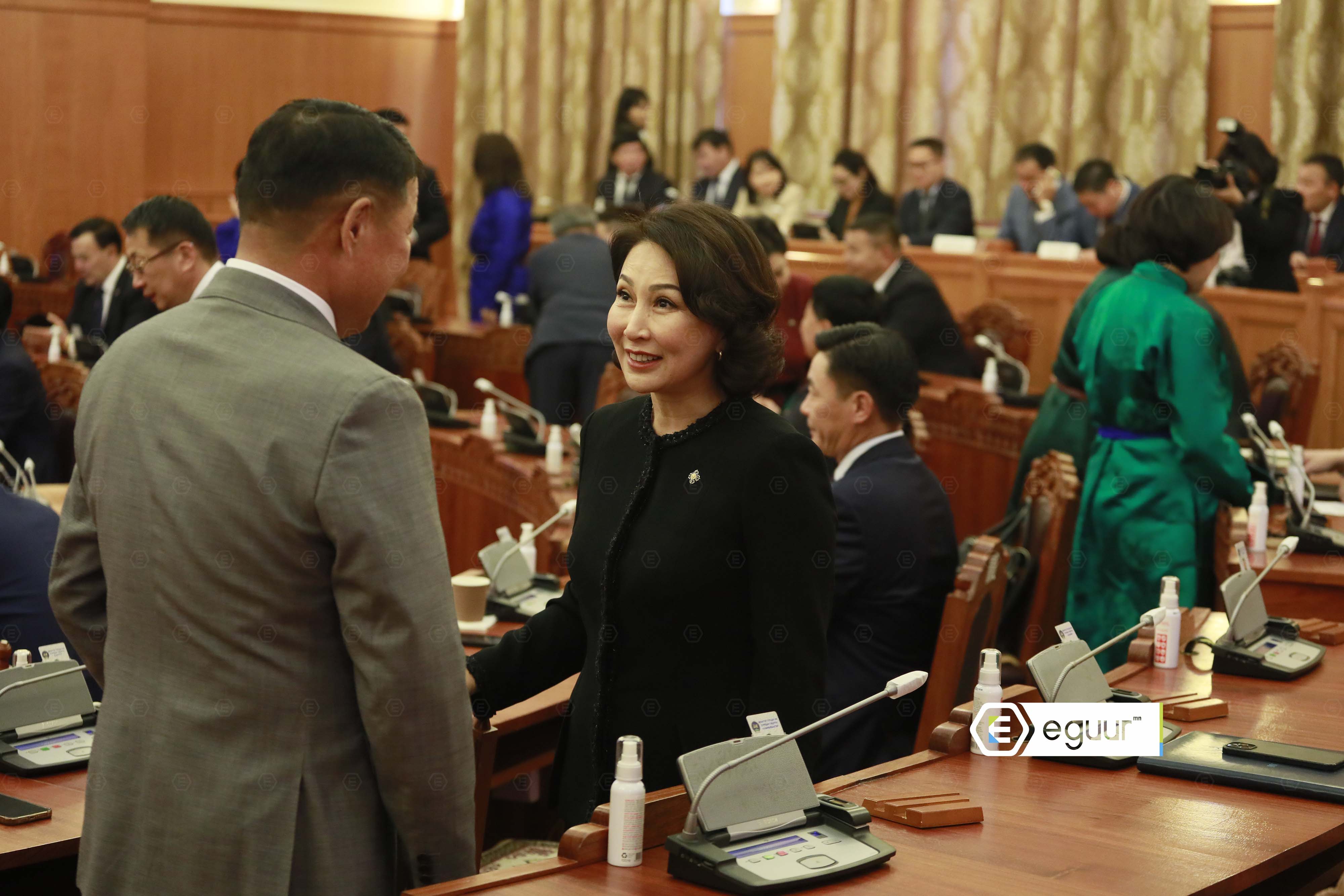 ФОТО: Дарга нарын "Хамжихгүй бол амжихгүй нь" уриатай намрын чуулганы нээлт - Eguur.MN