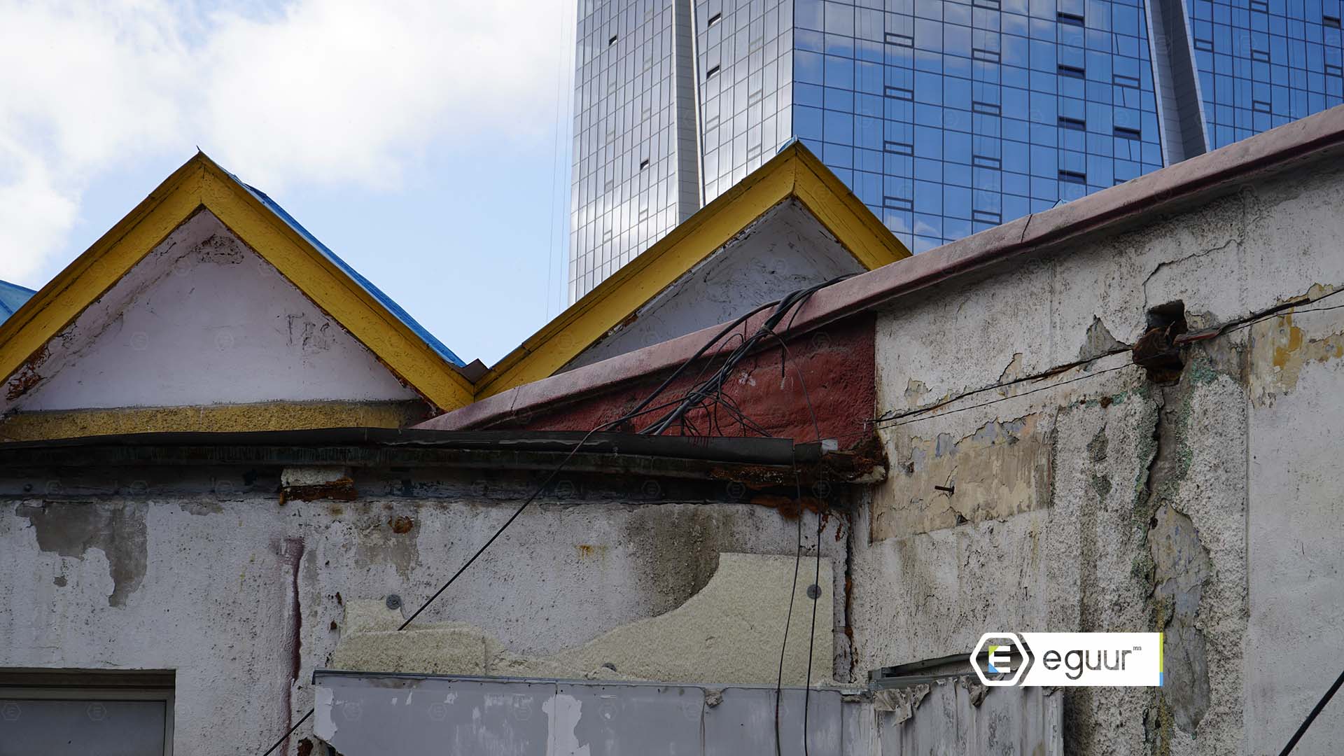 "Моннис" групп "Бамбарууш кафе"-г сэргээх Л.Оюун-Эрдэнийн уриалгыг мартагнуулж, инновацийн төв ...