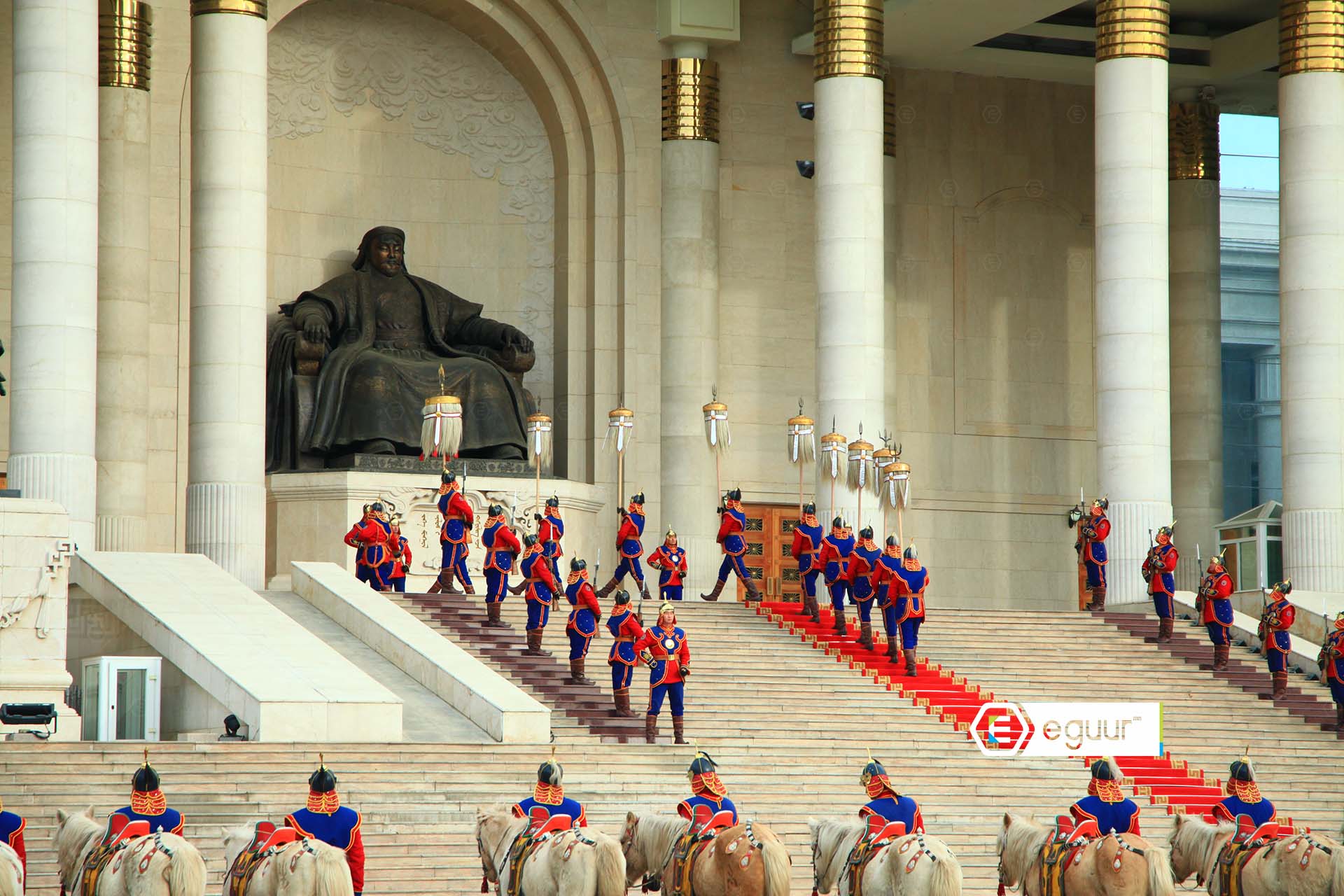 "Монгол бахархлын өдөр" аян сар үргэлжилнэ - Eguur.MN