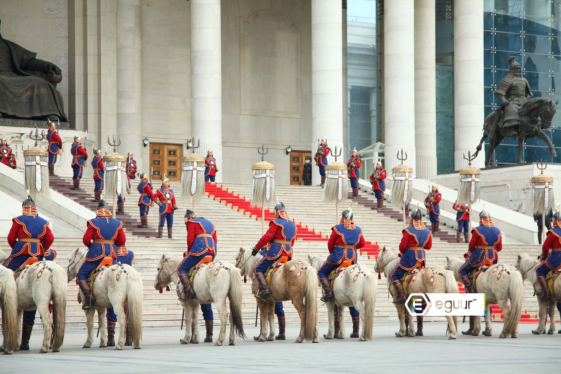 ФОТО: Б.Чинзориг У.Мөнх-Эрдэнийг ялж, улсын аваргад түрүүллээ - Eguur.MN
