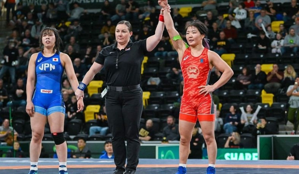 Монголын эмэгтэй шигшээ баг дэлхийн цомоос хүрэл медаль хүртлээ - Eguur.MN