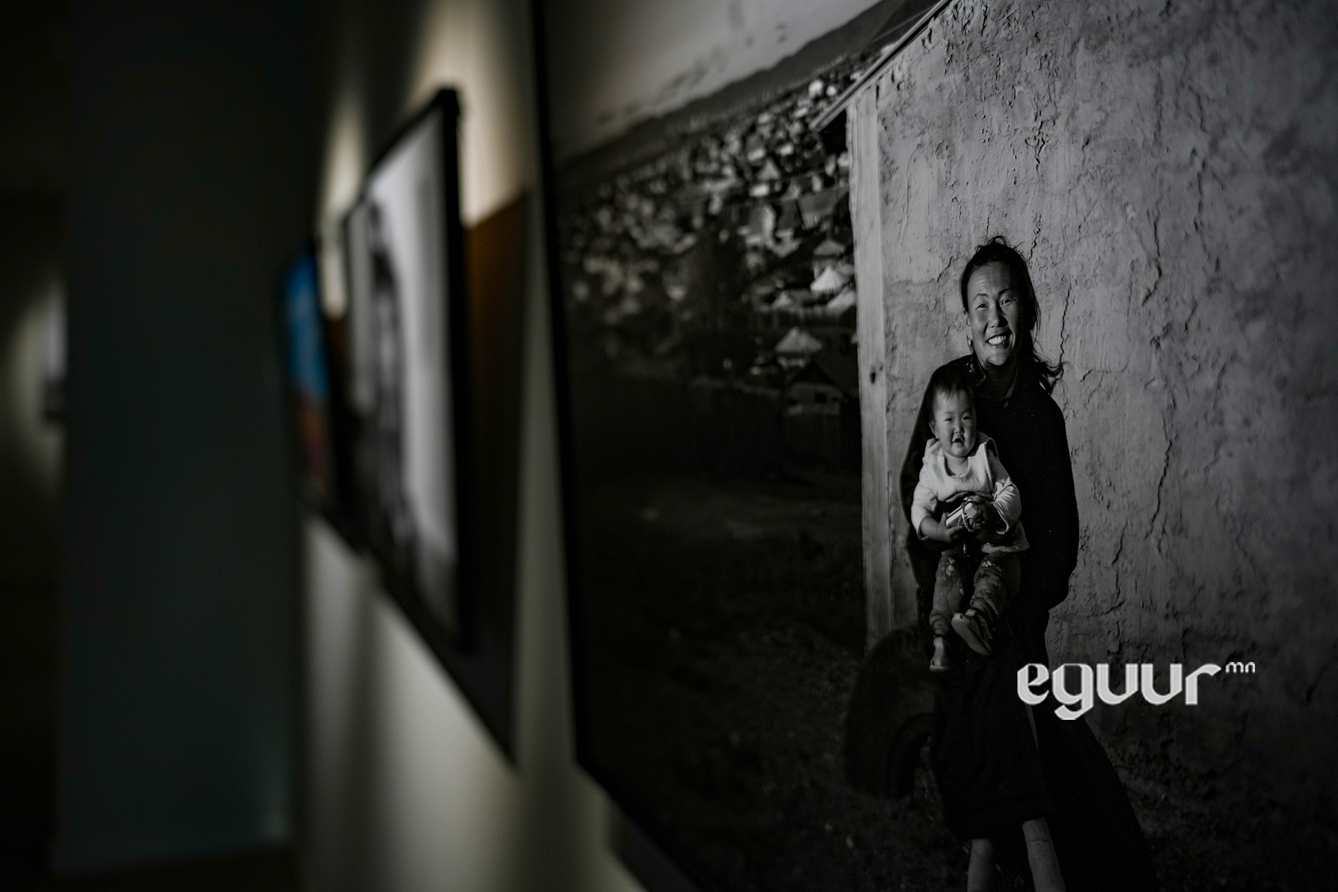 Фото: "Төгөл" хамтарсан үзэсгэлэн - Eguur.MN