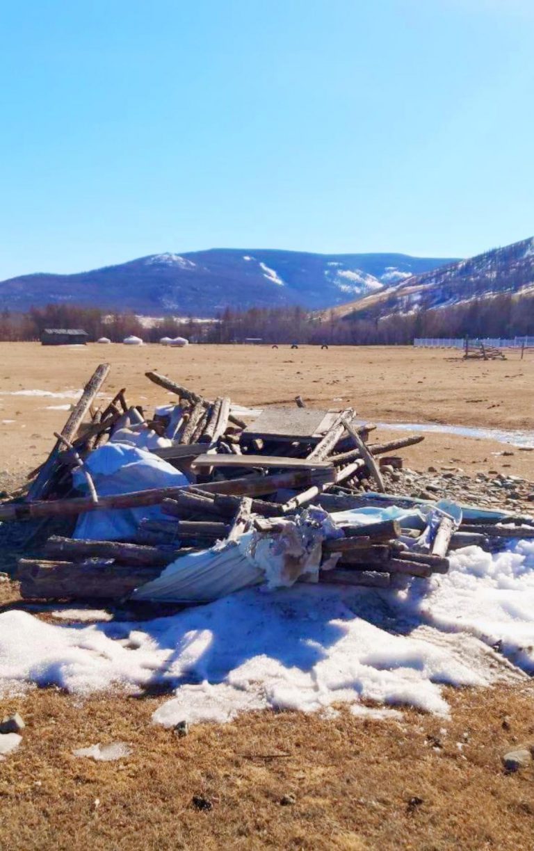 НҮХЭН ЖОРЛОН: Иргэдийг төрийн гар харалгүй, ногоон зээл авч нойлоо сайжруулахыг шаардана - Eguur.MN