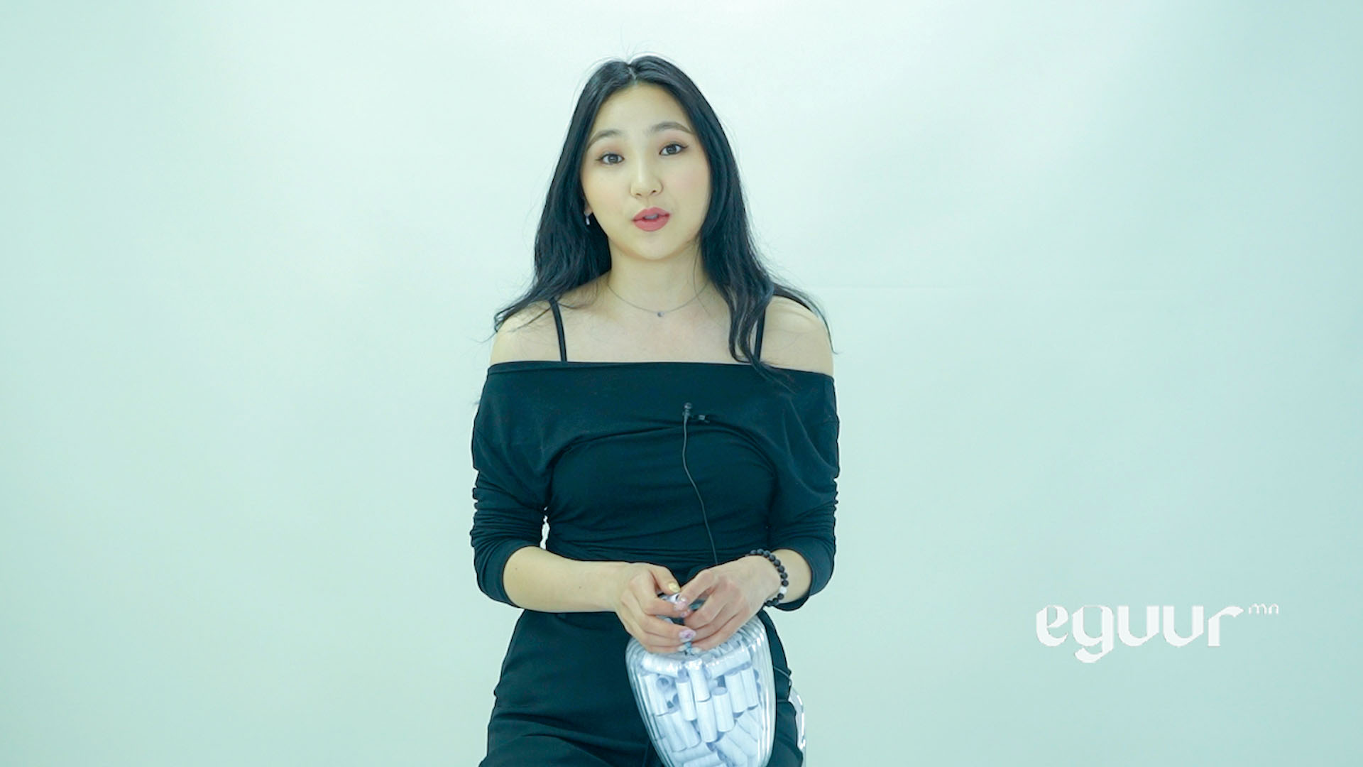 Асуусанд баярлалаа: Т.Анхзул - Eguur.MN