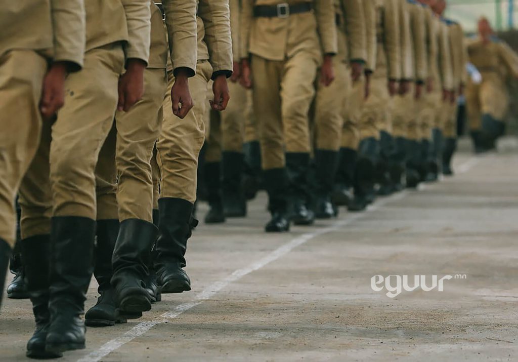 Цэргийн албаны дүйцүүлэх төлбөрөө төлөлгүй 26 нас хүрсэн бол 12 саяыг төлнө - Eguur.MN