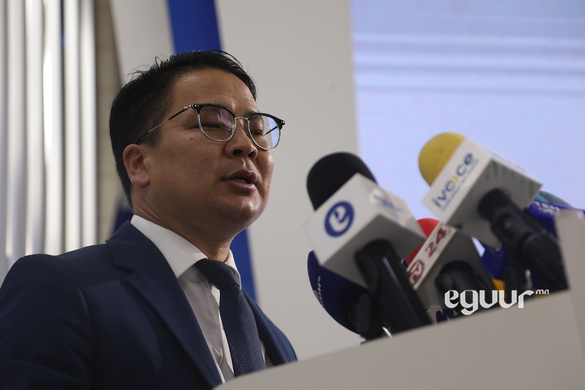 Хаягийн бүртгэлгүй түр оршин суугч өрх хүүхдээ 9 р сарын 11 нээс