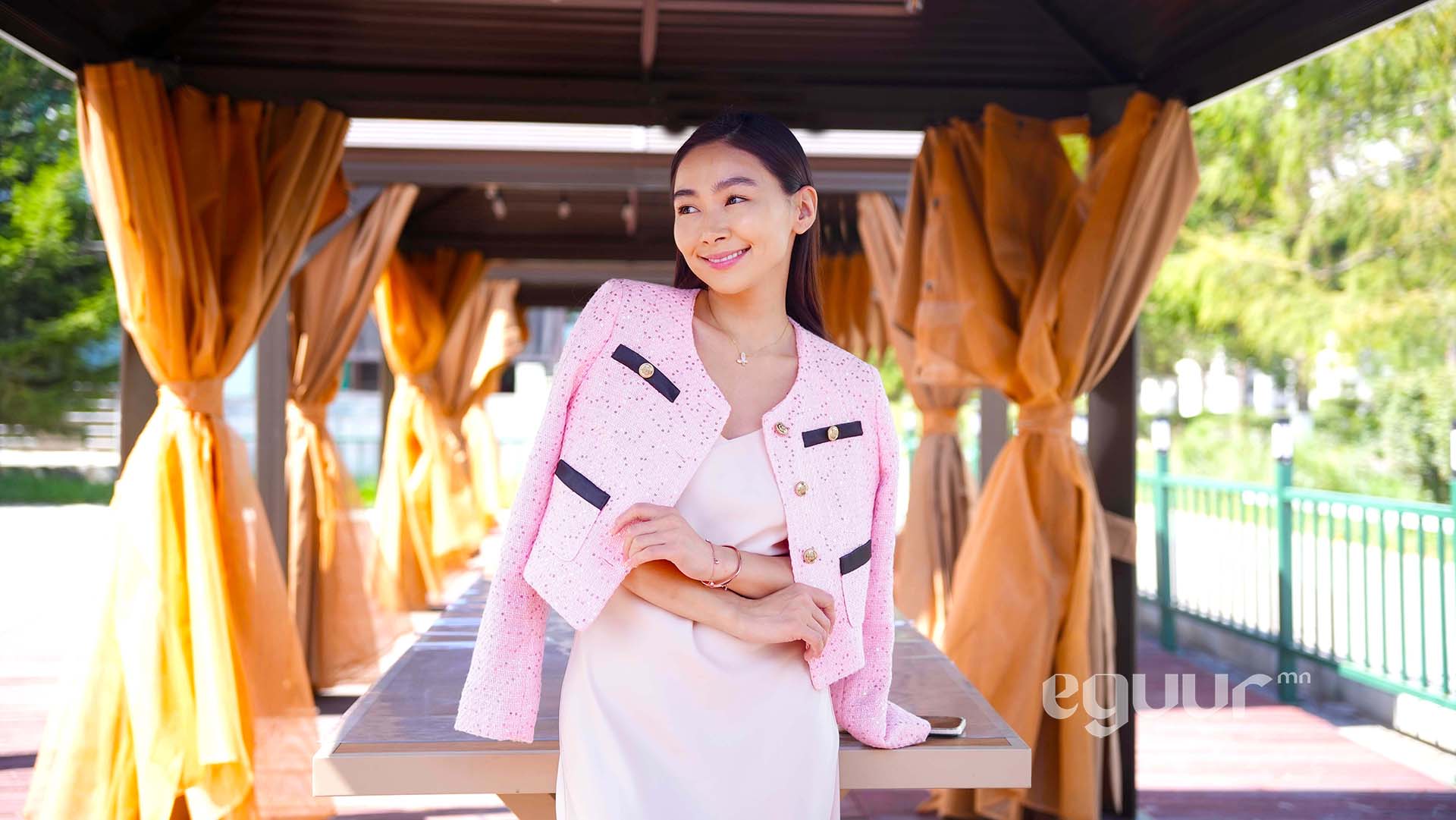 А.Ганчимэг: Хэт энтертайнмент байж, хандалт хөөхийг хүсдэггүй - Eguur.MN