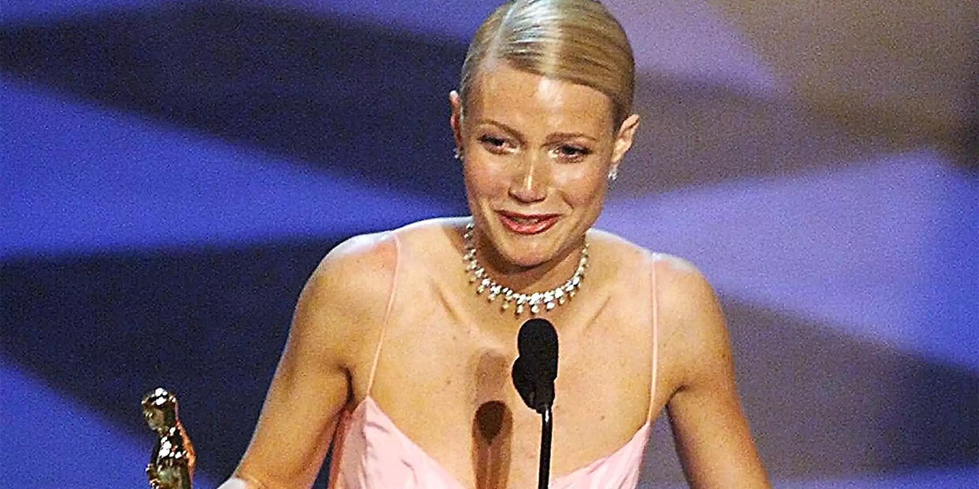 Гвинет Пэлтроу Оскарын шагналаа хаалганы “тээглүүр” болгож ашигладаг - Eguur.MN