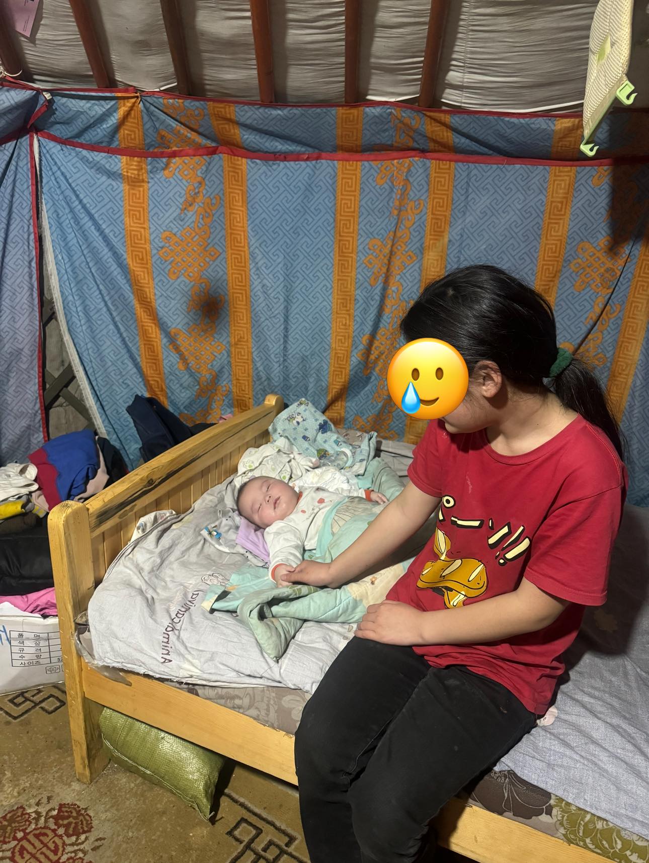 7 хоногтой нярайгаа тэвэрч, дөрвөн хүүхэдтэй өнчирч үлдсэн бас нэгэн аавд туслах аян эхэллээ ...