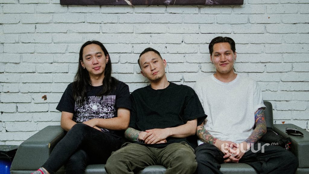 Танилц: Монголчуудын эдэлж хэрэглэдэг байсан 200 гаруй нэр төрлийн МАЛГАЙ - Eguur.MN