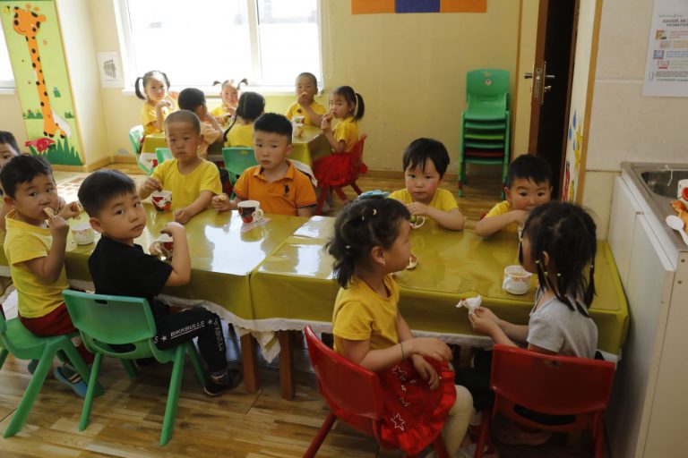 Цэцэрлэгийн хүүхдийн хоолны 1000 төгрөгийг ирсэн өдрөөр нь тооцож төлнө - Eguur.MN