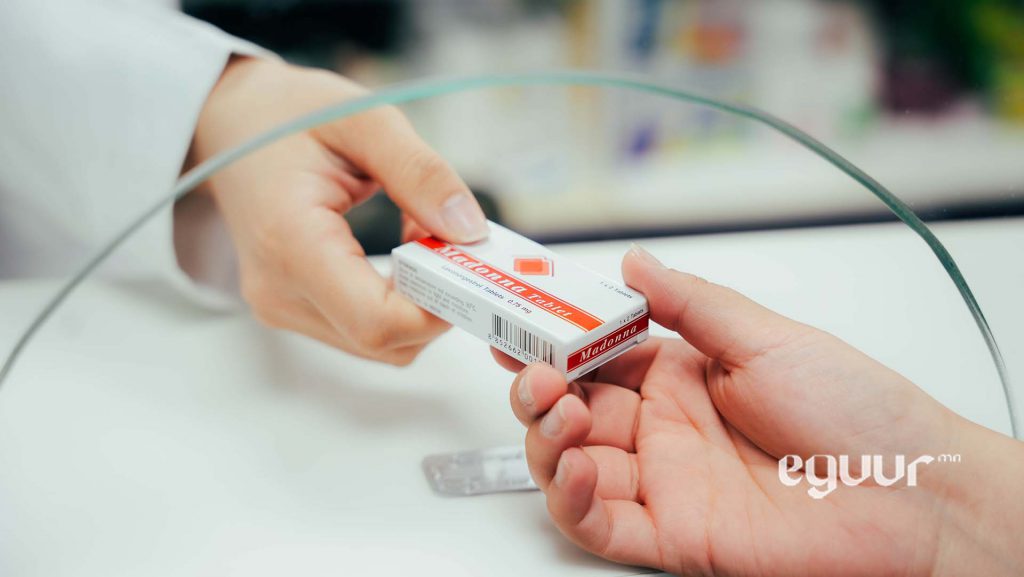 "72 цагийн эм"-ийг өсвөрийнхөнд жоргүй олгож байгаад, хэрхэн анхаарал тавих вэ - Eguur.MN