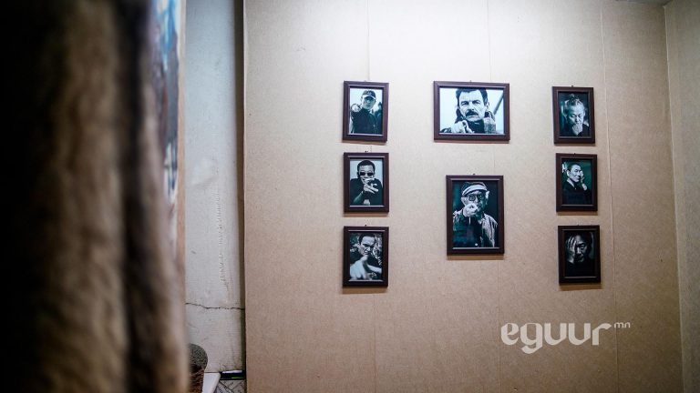 "Пагмадулам" УСК-ны найруулагч Б.Ганболд: Их тэвчлээ, арай дэндлээ. Би хадны цуурай, хуулан ...