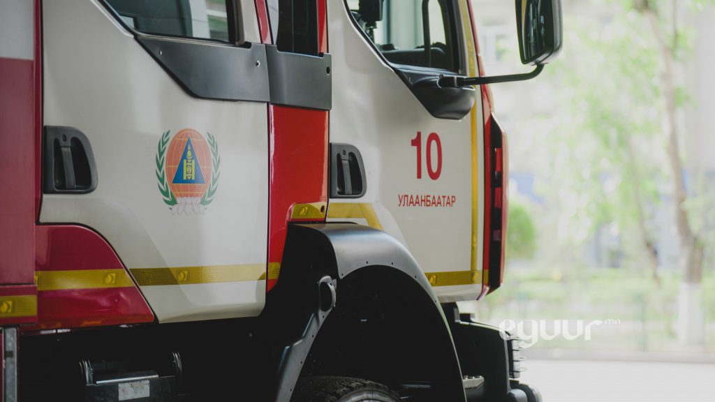 ХСҮТ-ийн B1 давхарт гарсан галыг унтраалаа - Eguur.MN