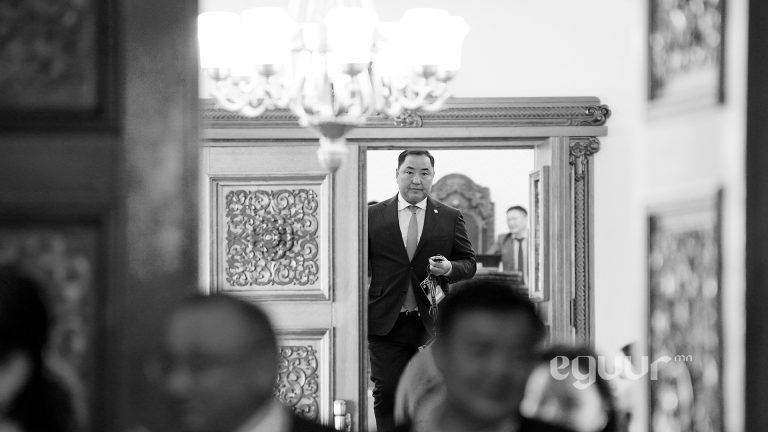 Танилц: МАН, АН, ХҮН намын жагсаалтын 48 дэслэл, нэрс - Eguur.MN