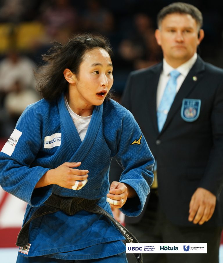 М.Нандин-Эрдэнэ аваргын төлөө барилдана - Eguur.MN