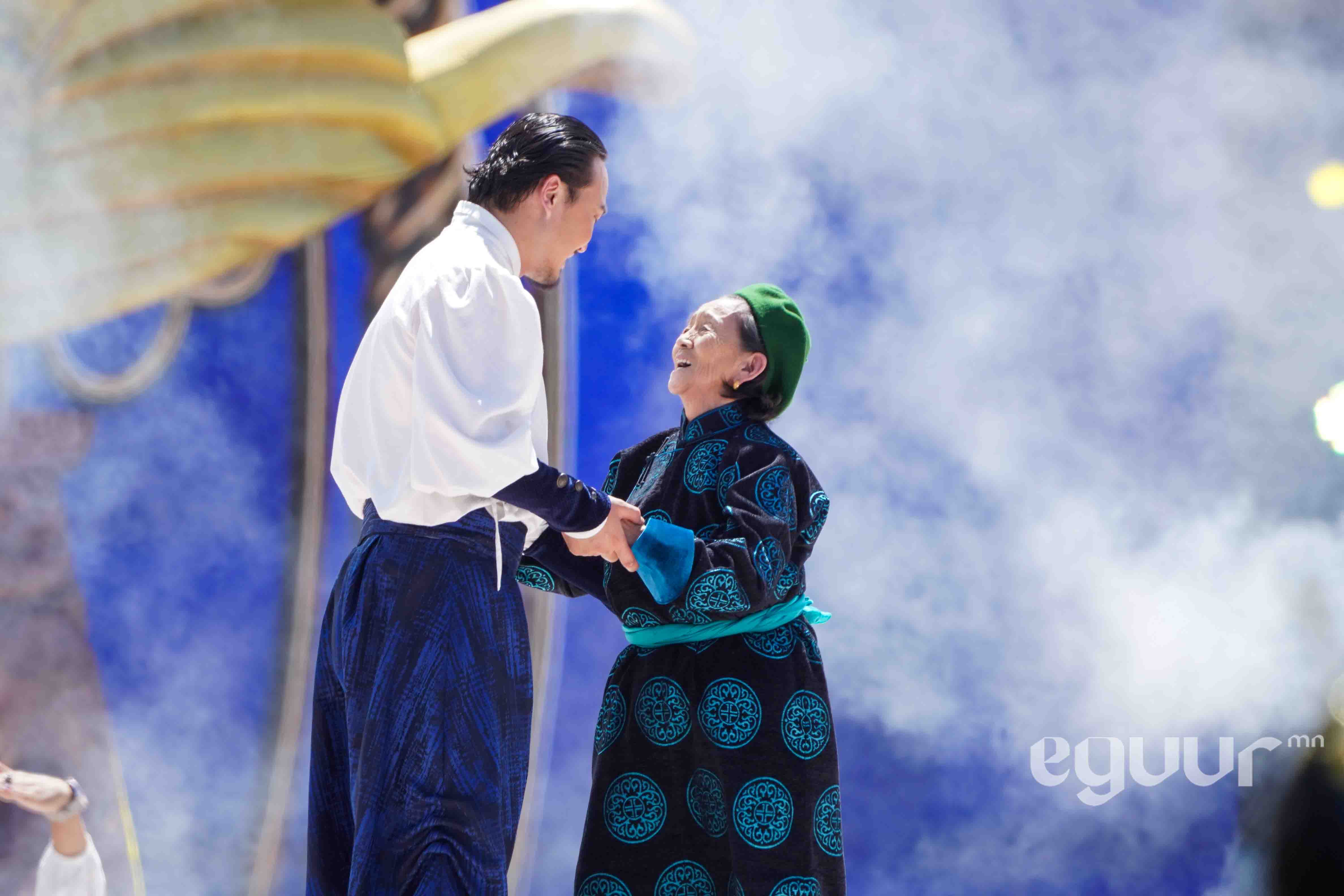 Наадмын нээлтийн тоглолтыг 21:00 цагт дахин тоглоно - Eguur.MN